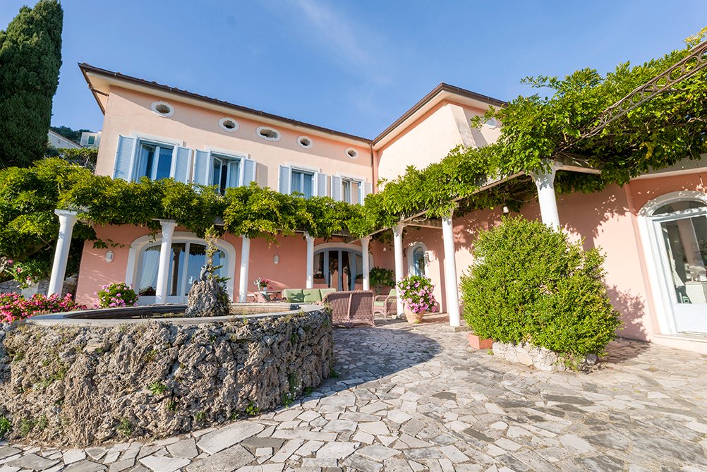 Prestigious Panoramic Property In Amalfi Coast In Pontone, Campania ...