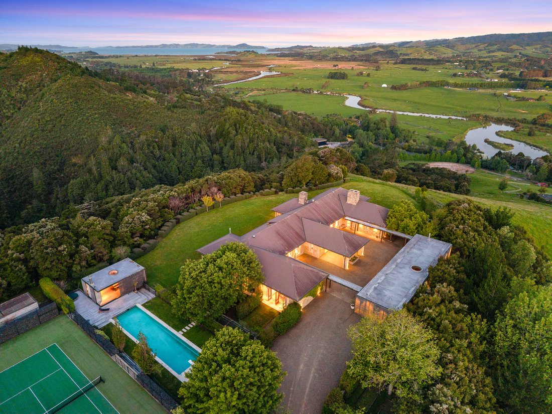 Clevedon Estate In Clevedon, Auckland, New Zealand For Sale (16706538)