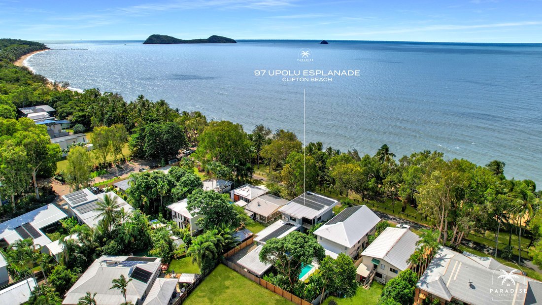 Iconic Beach Front Property With In Clifton Beach, Queensland ...