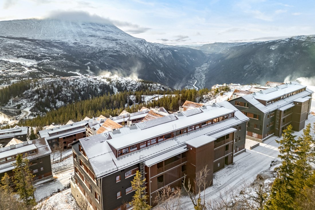 Gaustatoppen Lodge Spectacular 6 Room Penthouse. In Rjukan, Telemark ...