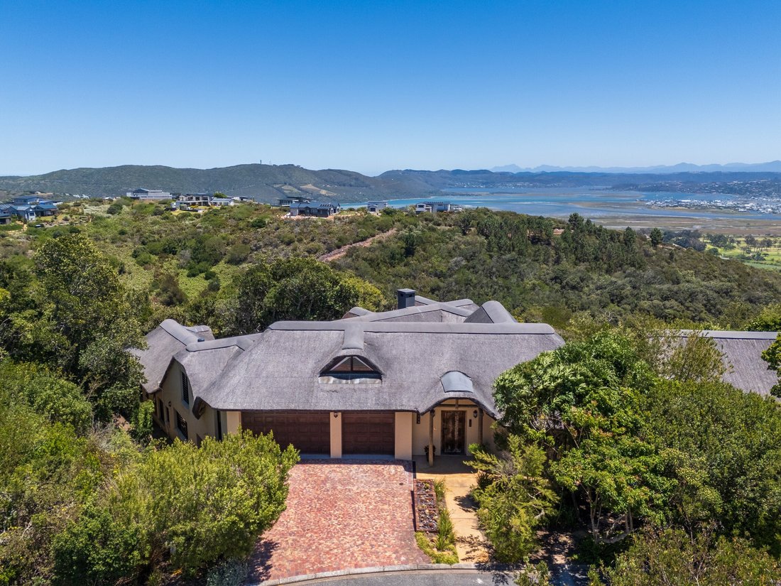 6 & 7 Bowsprit, Pezula Golf Estate In Knysna, Western Cape, South ...