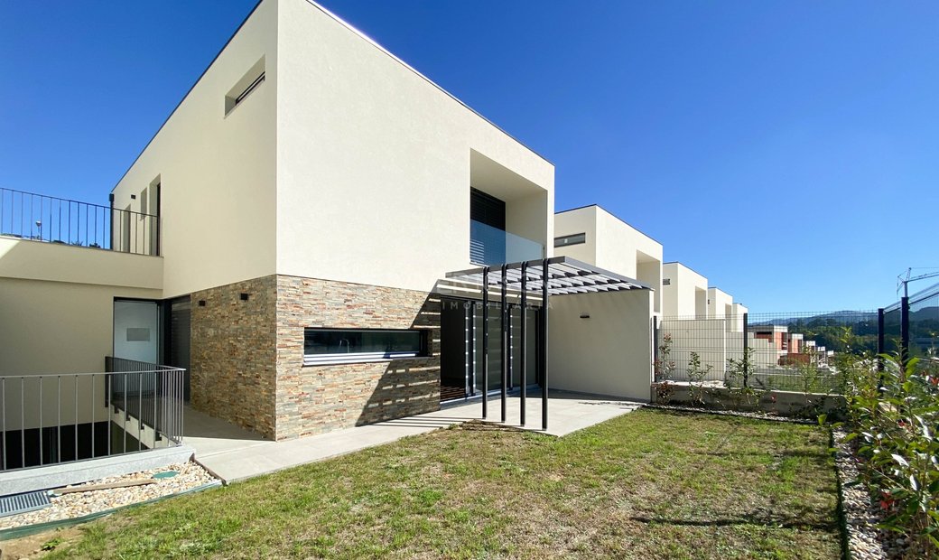 Houses For Sale In Braga
