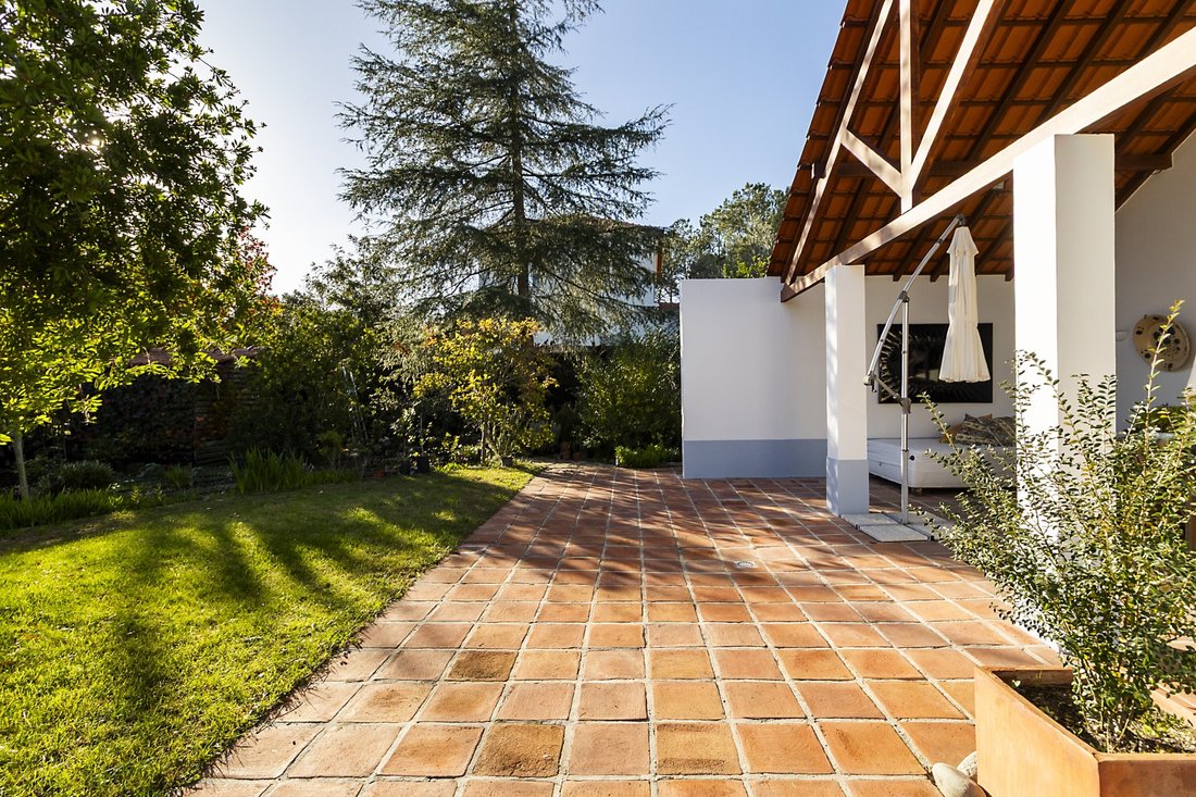 Charming 4 Bedroom Villa In En Quinta Do Conde, Setúbal Municipality ...