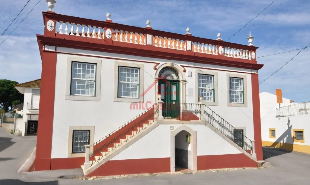 Centennial Manor House In Turcifal Torres In Turcifal, Lisbon, Portugal ...