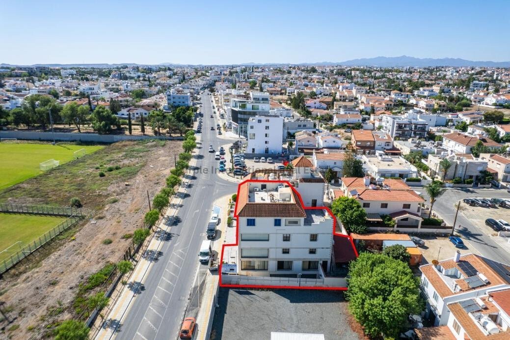 Egkomi Mixed Use En Egkomi, Nicosia, Chipre En Venta (16712280)