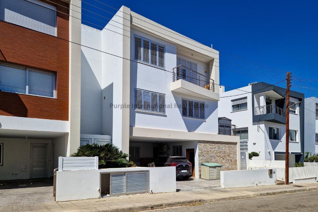 Egkomi Semi Detached Villa In Egkomi, Nicosia, Cyprus For Sale (16712345)
