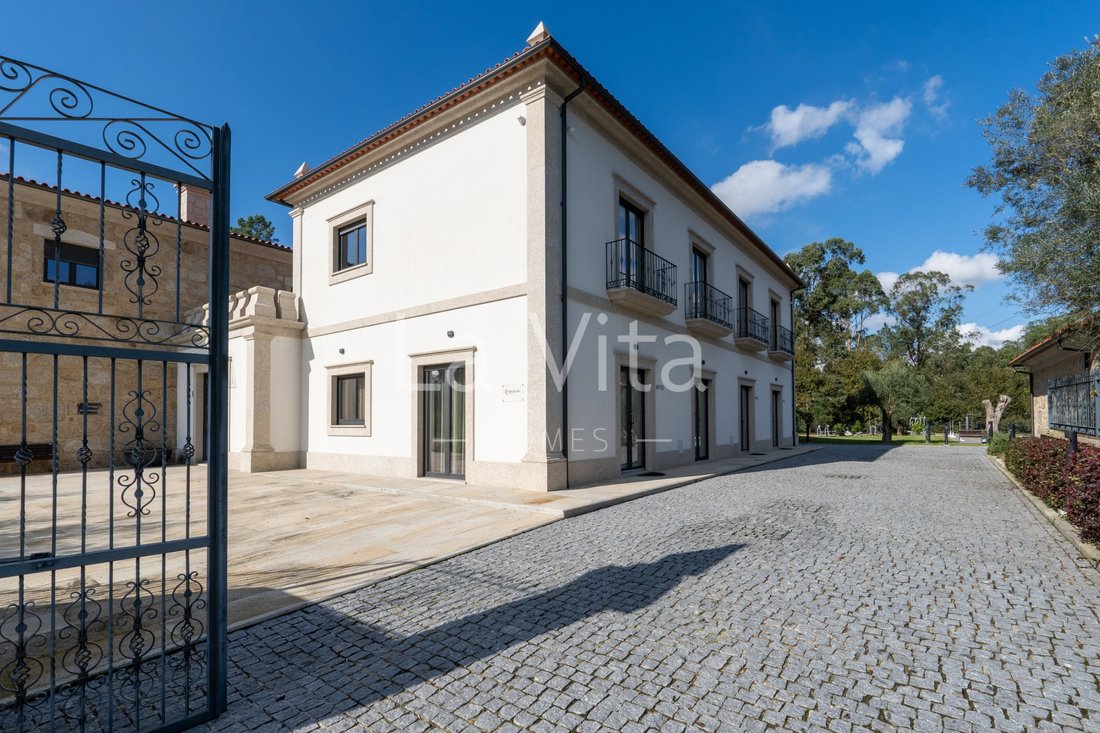 Villa Mit 13 In Arca E Ponte De Lima, Distrikt Viana Do Castelo ...