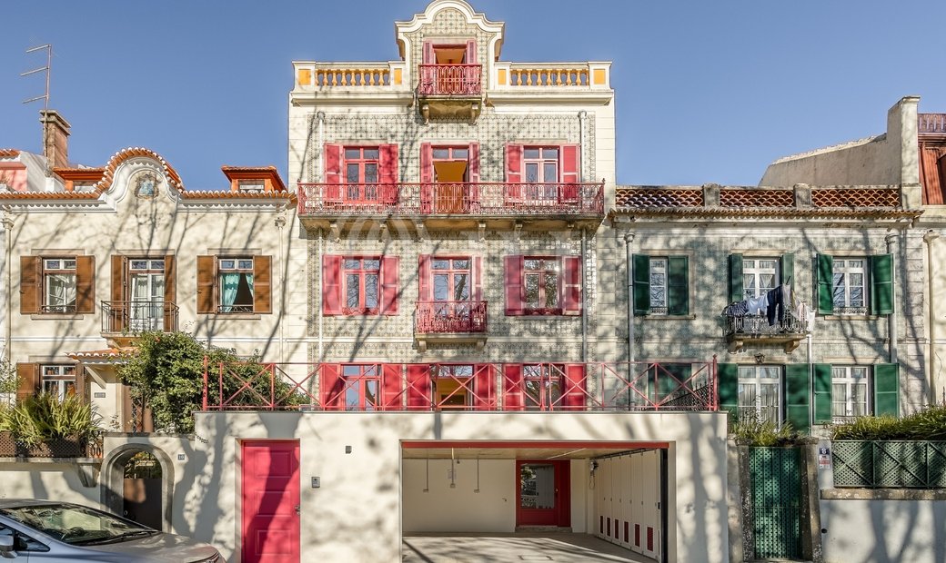 Fully Refurbished Building In Estefânia, Sintra In Sintra, Lisbon ...