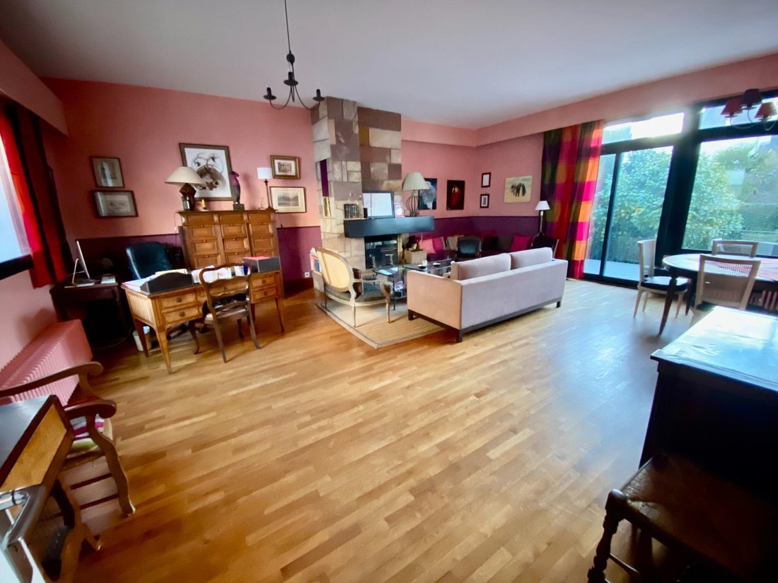 Maison Quartier Carnel 225 M2 Dans Lorient, Bretagne, France à Vendre ...