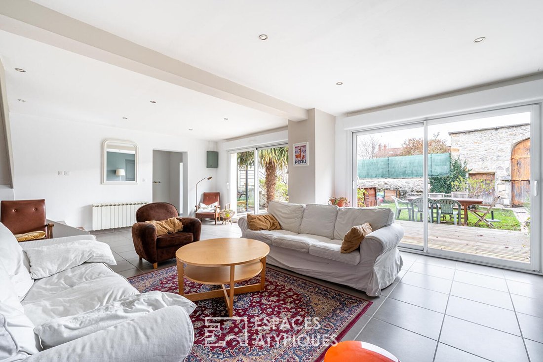 Charmantes Haus In Civrieux D’azergues, Auvergne Rhône Alpes ...