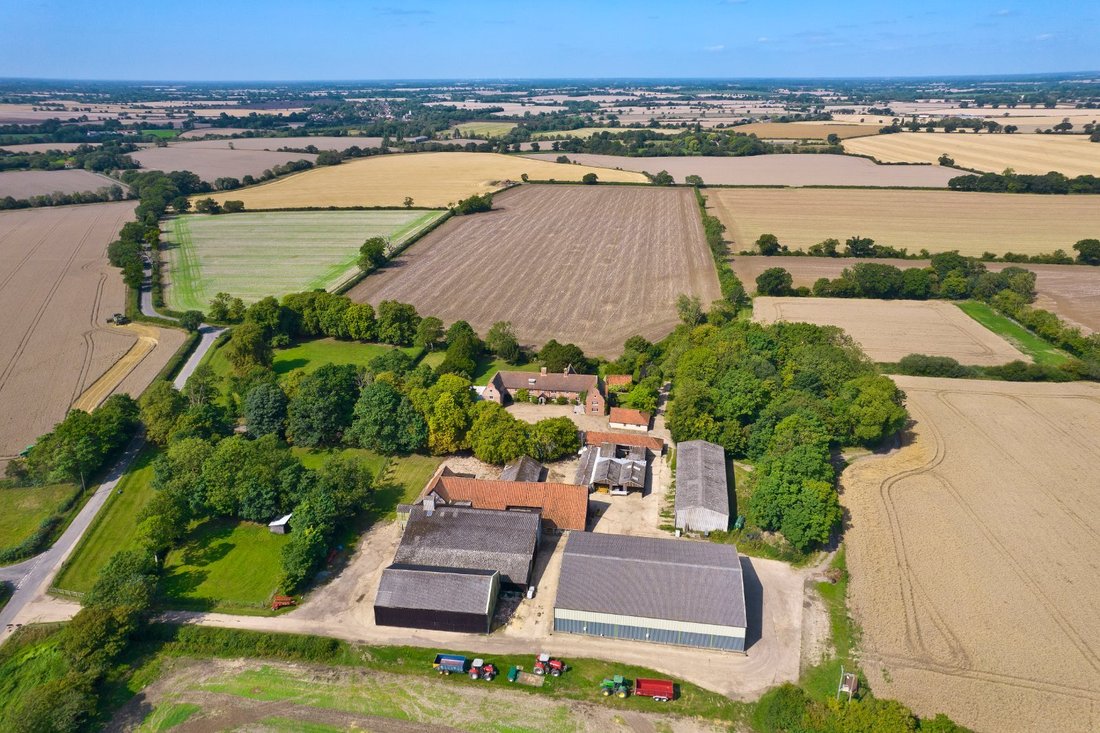 Une Ferme Arable à Haut Rendement Dans Fressingfield, Angleterre ...