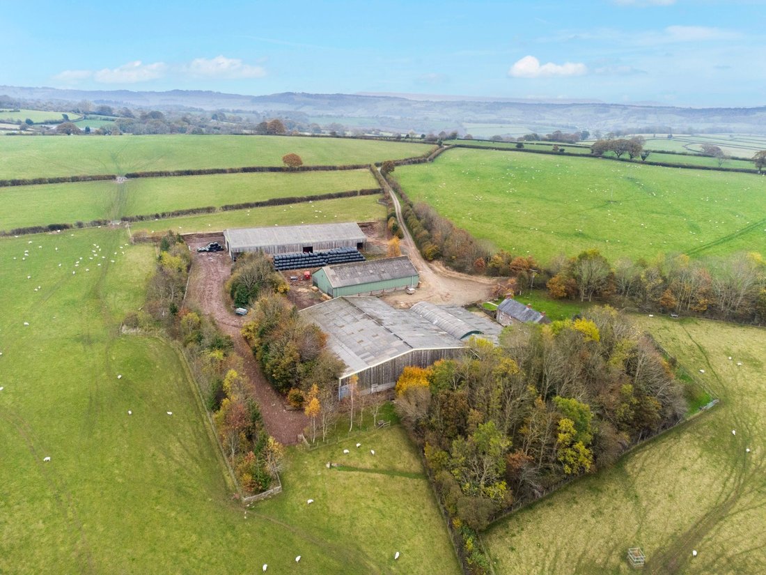 Ferme Cefn Ceist, Michaelchurch Dans Upper Maes Coed, Angleterre ...