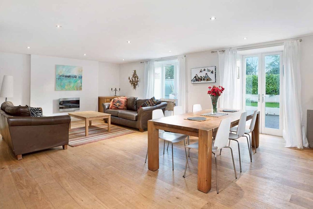An Elegant Grade V Ii Listed Regency House In Exeter, England, United ...