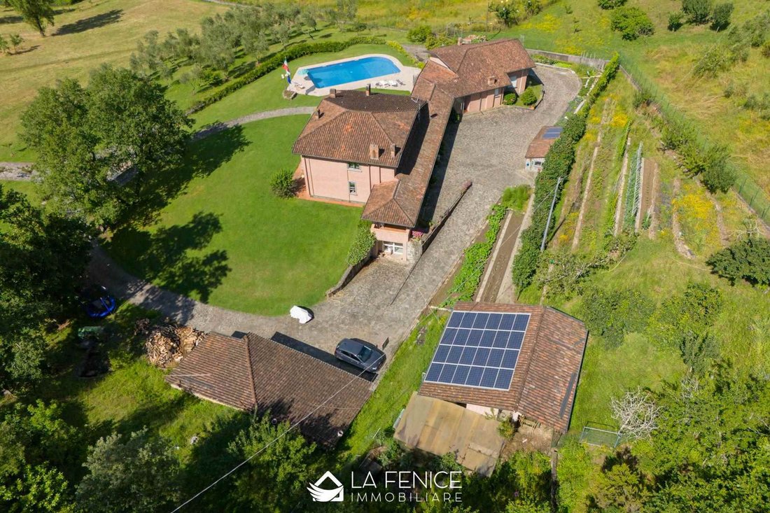Villa Beverino In Liguria, Italy For Sale (16723524)