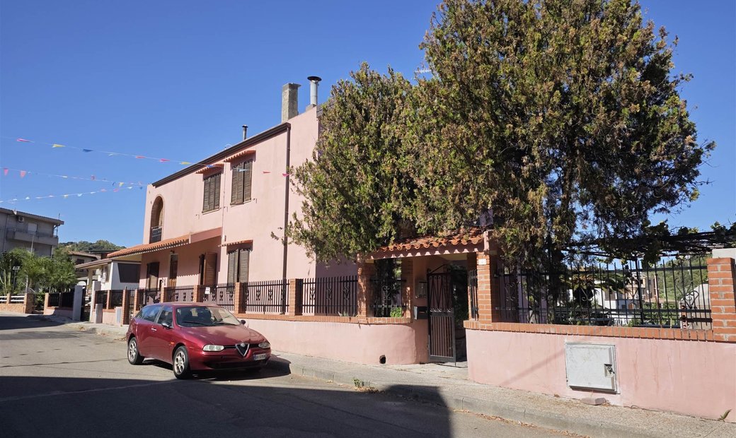 Villa Cardedu In Cardedu, Sardinia, Italy For Sale (16721760)