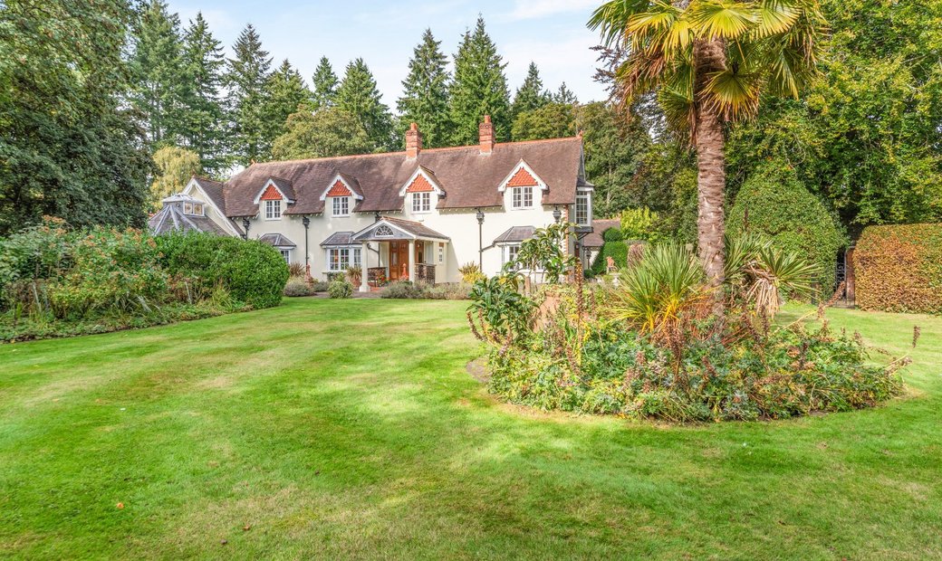 A Fine Country House Set In Stunning, In Amport, England, United ...