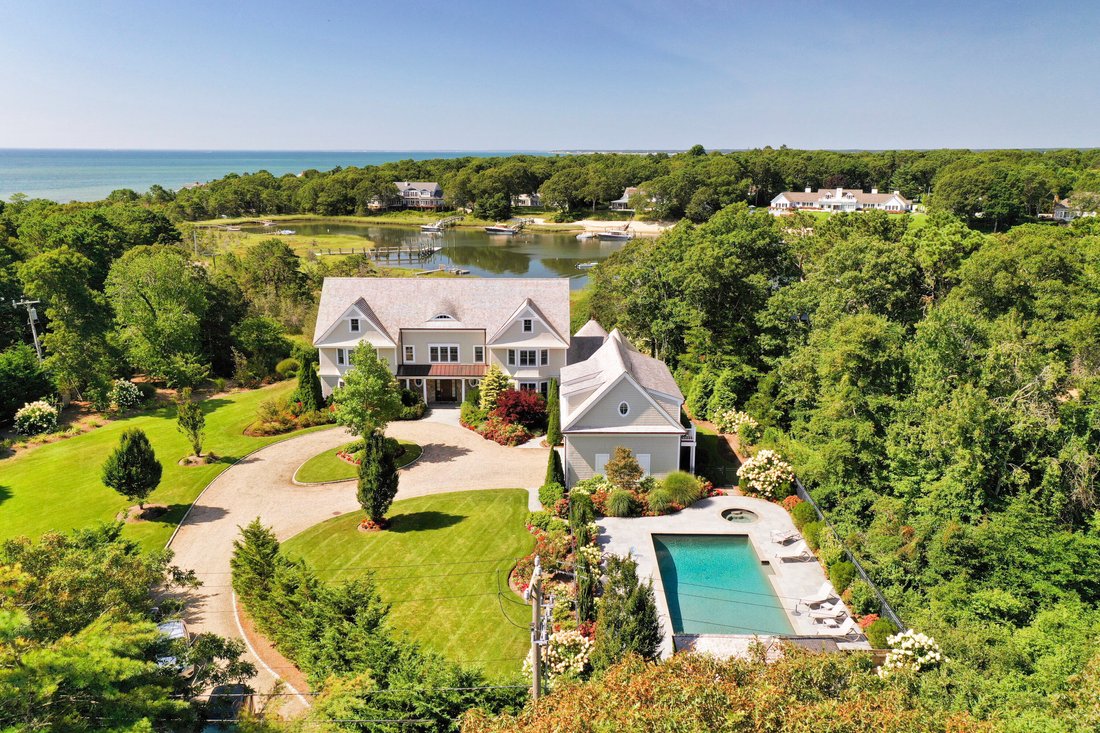 Single Family Residence In In Barnstable, Massachusetts, United States ...