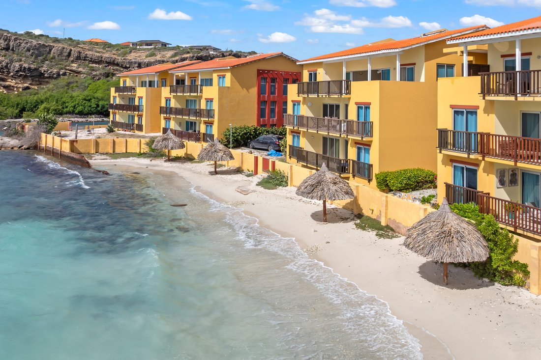 Oceanfront Penthouse Living At Its Finest In Jan Thiel, Curaçao ...