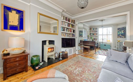 Luxury apartments with terrace for sale in North Kensington, England ...