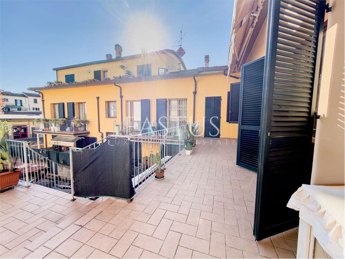 Charming Renovated Apartment In Florence, Tuscany, Italy For Sale ...