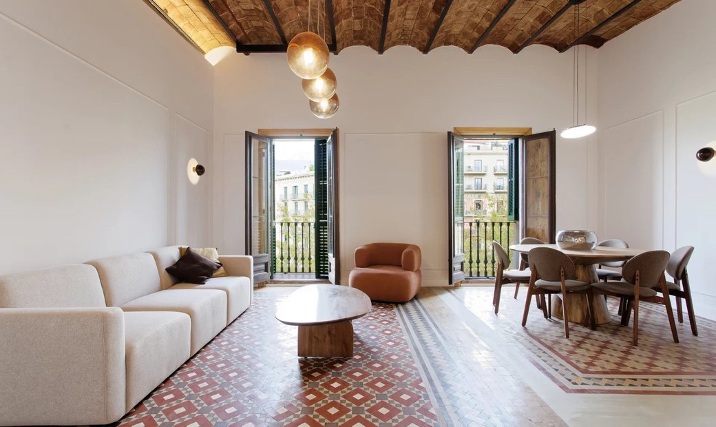 Exclusive Renovated Residence With Terrace In A In Eixample, Barcelona ...