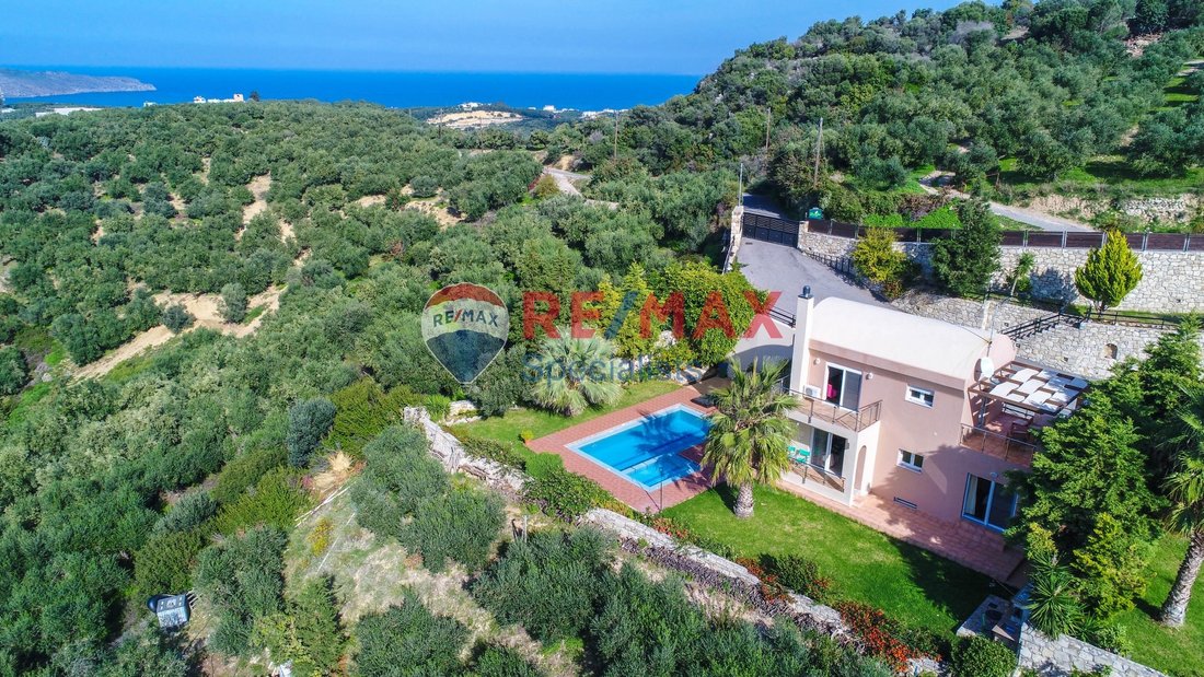 Villa Ioli – For Sale | Platanias – Center In Platanias, Greece For ...