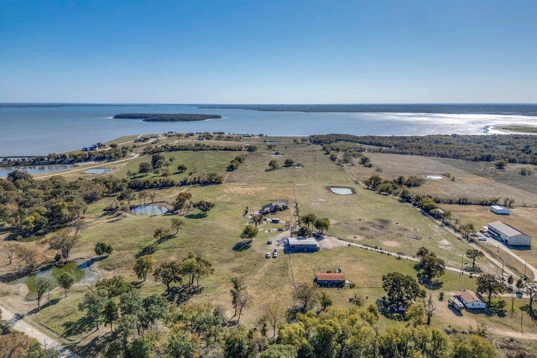 Cedar Creek Ranch In Tool, Texas, United States For Sale (16734463)