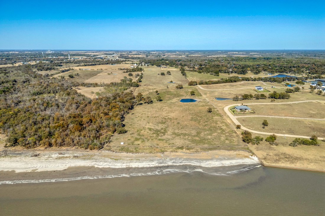 Cedar Creek Ranch In Tool, Texas, United States For Sale (16734463)