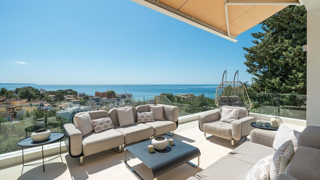 Villa Moderna En Venta Con Vistas Al Mar En En Génova, Palma, Islas ...