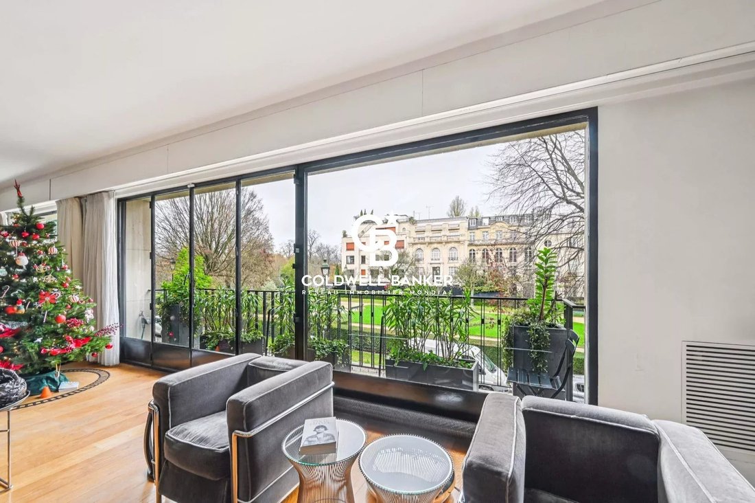 Paris 16th – Exclusive Property Overlooking The In Paris, île De France ...