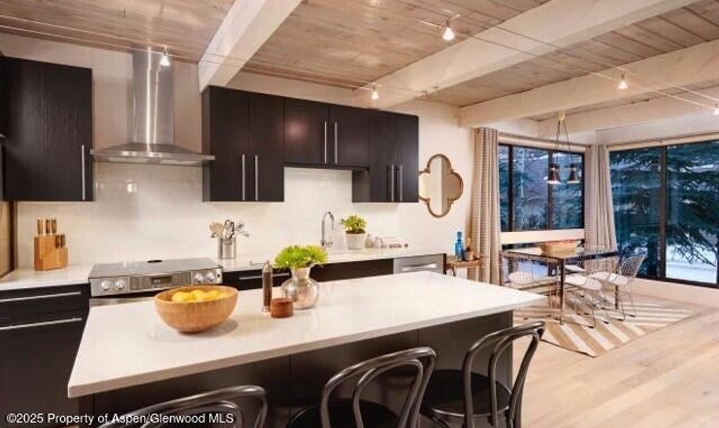 101 E Cooper, 202 Aspen, Colorado In Aspen, Colorado, United States For ...