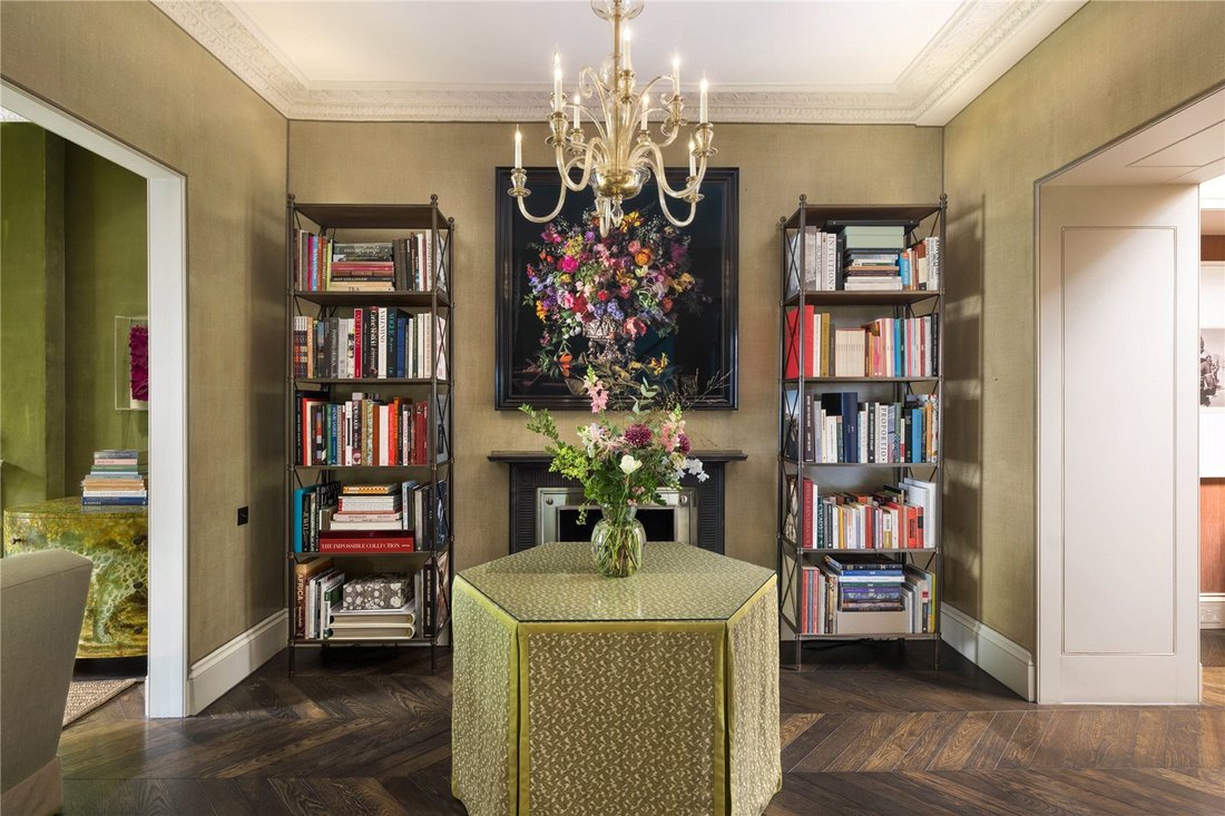 Walton Place, London In London, England, United Kingdom For Sale (16740292)