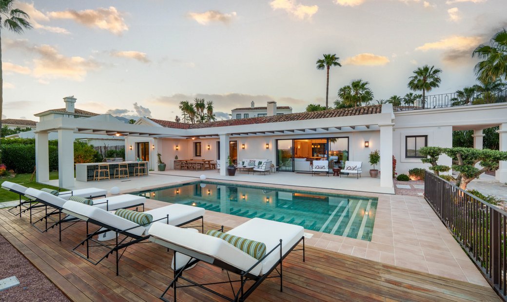 Single Level Designer Villa With Sea Views In Nueva Andalucia, Marbella ...