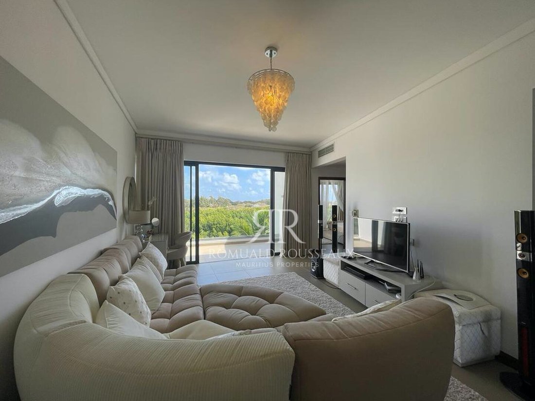 Elegant Two Level Villa With Private Pool And Garden In Mauritius For ...