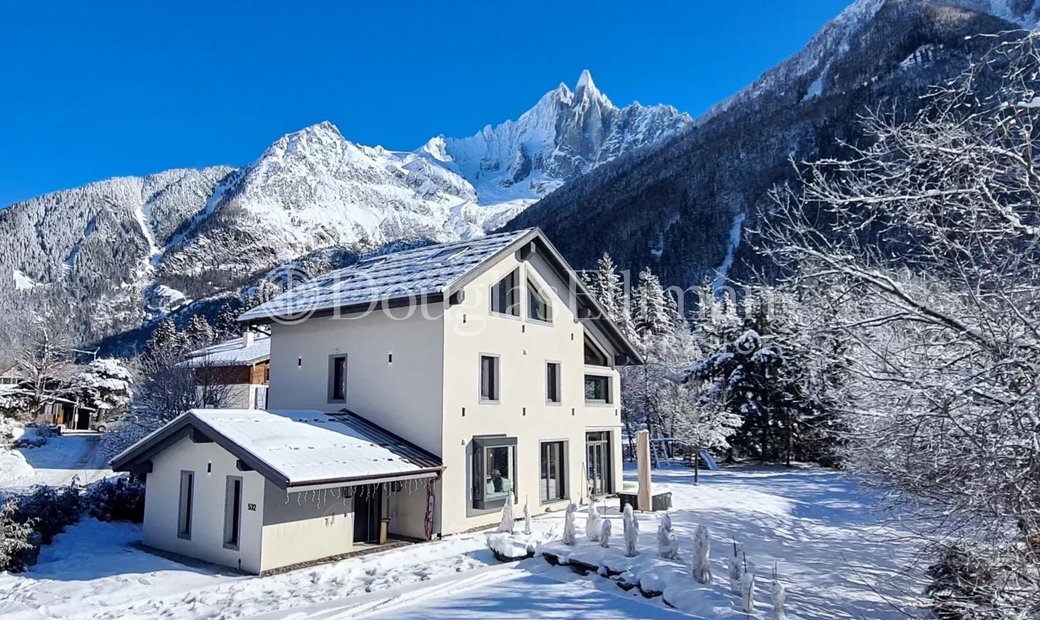 Fully Renovated 4 Bedroom Maison De In Chamonix, Auvergne Rhône Alpes ...