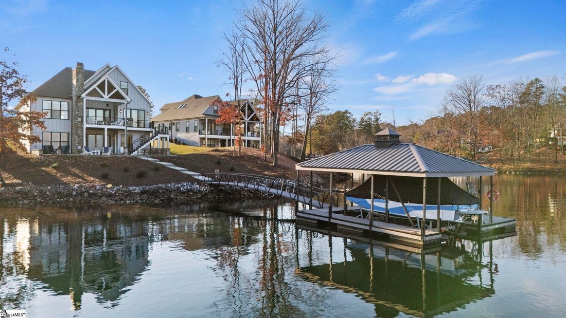 Residential Seneca En Seneca, Carolina Del Sur, Estados Unidos En Venta ...