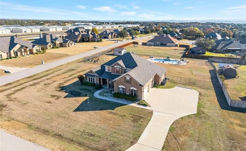 Real Estate Listings by BHHS Premier Properties - Fort Worth - United ...