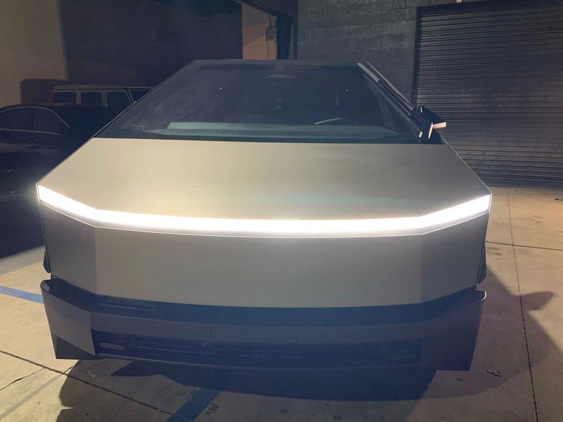 2024 Tesla Cybertruck In Whittier, Ca, United States For Sale (16750396)