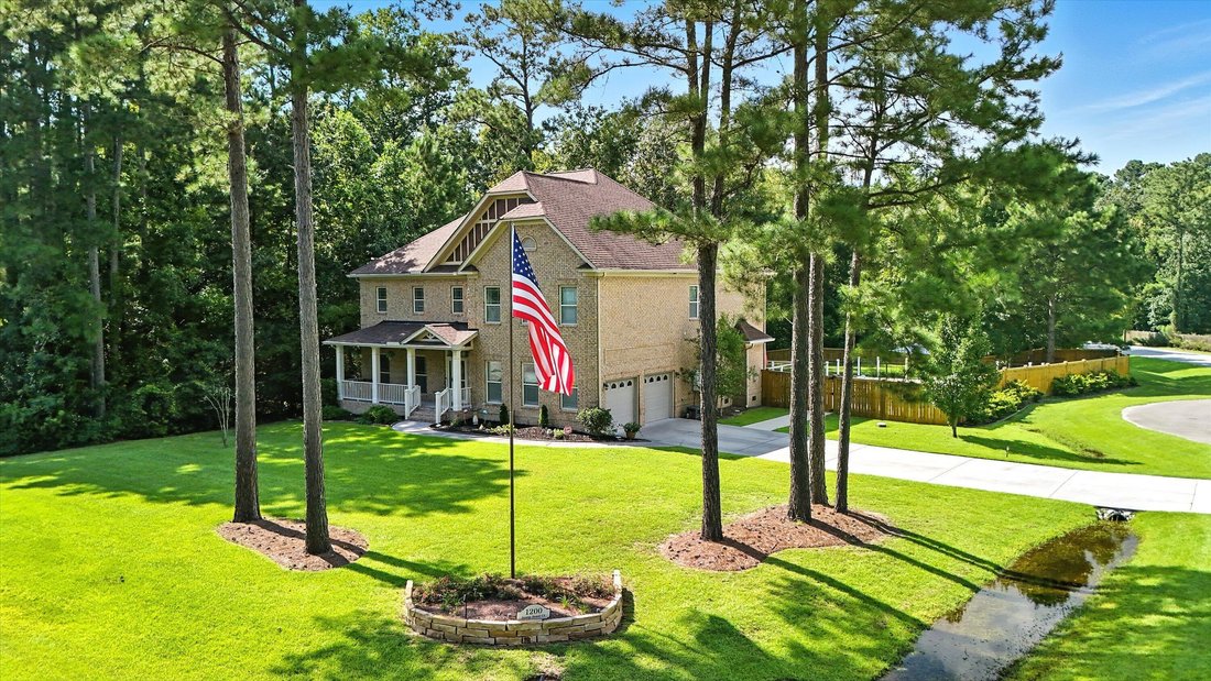 4 Bedrooms Single Family In Moncks Corner, South Carolina, United ...