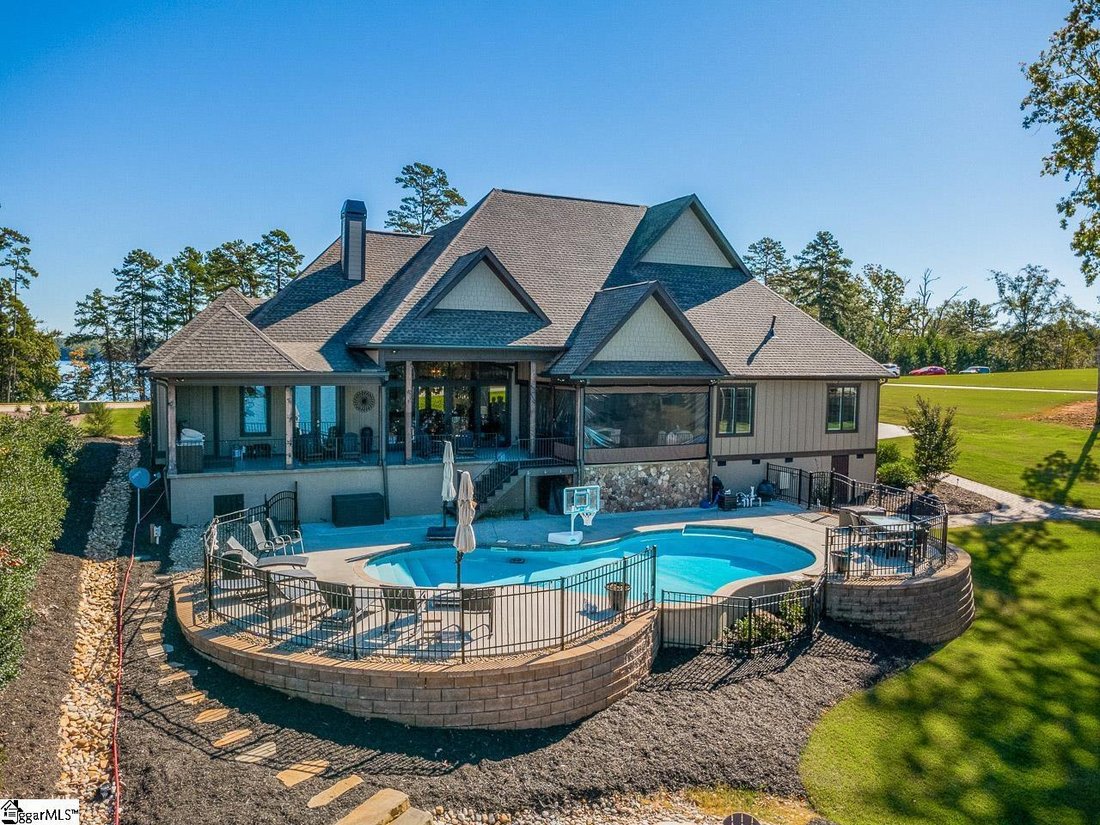 Residential Seneca En Seneca, Carolina Del Sur, Estados Unidos En Venta ...