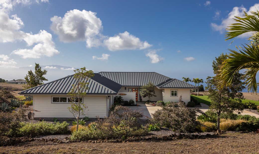 Modern Masterpiece Framing Endless Horizon In Waimea, Hawaii, United ...
