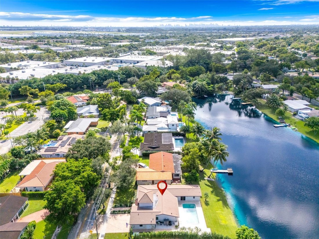 Residential Miami Lakes In Miami Lakes, Florida, United States For Sale ...