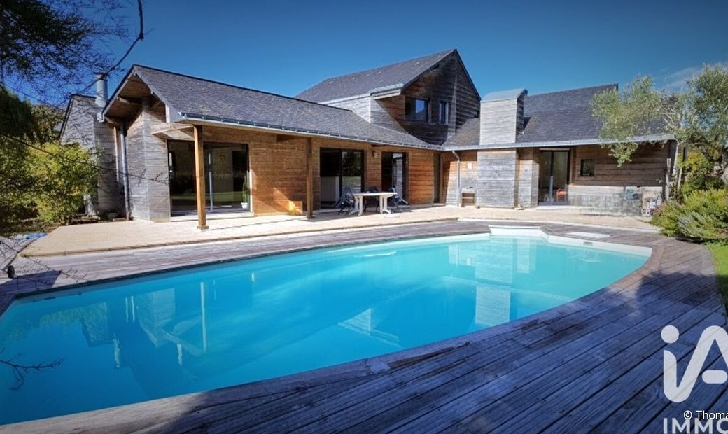 Maison A Vendre Theix