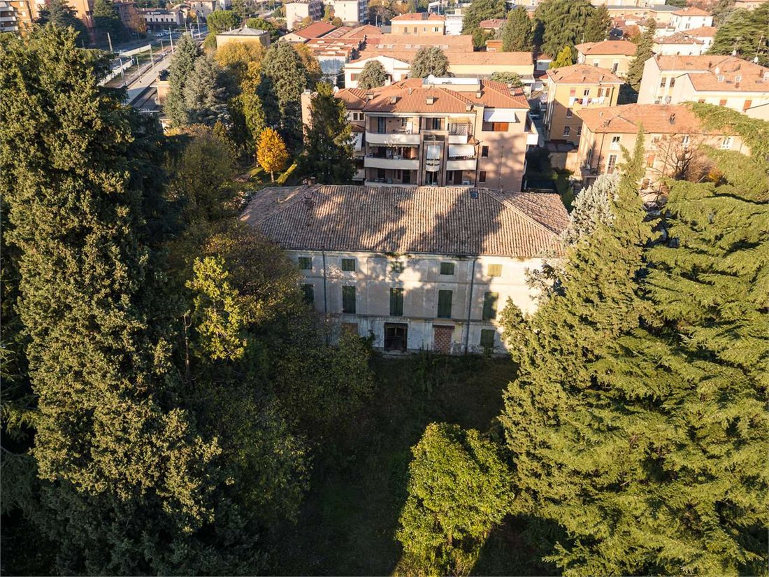 Villa In Vignola In Vignola, Emilia Romagna, Italy For Sale (16752899)