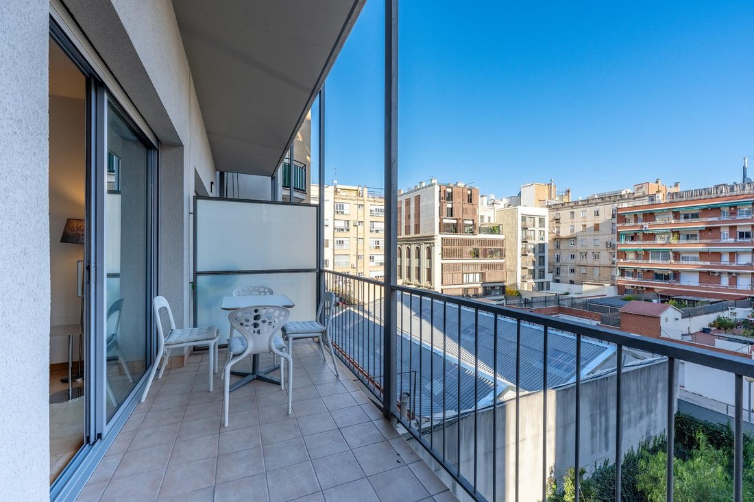 Barcelona Apartment In Eixample, Barcelona, Spain For Sale (16760473)