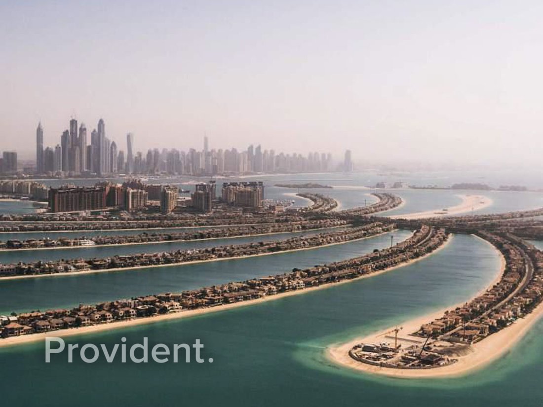 Maisons Sophistiquées Au Bord De L'eau à Dans Dubaï, Dubaï, émirats ...