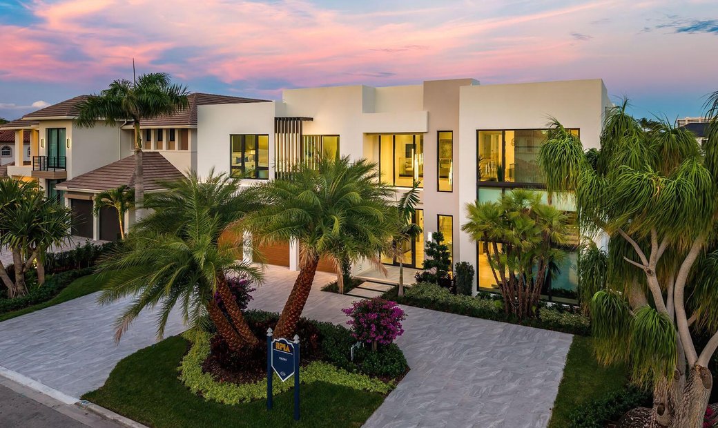 Single Family Residence In Boca Raton In Boca Raton, Florida, United ...