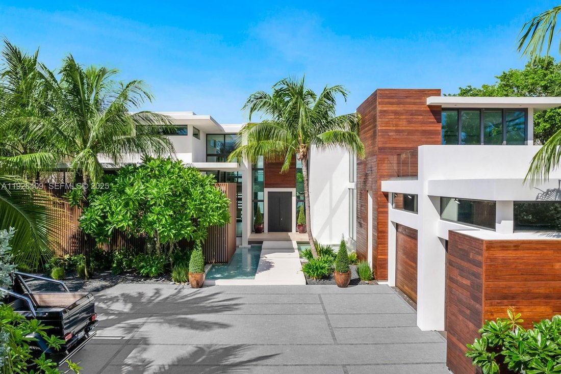 6480 Allison Road Miami In Miami Beach, Florida, Vereinigte Staaten Zu ...