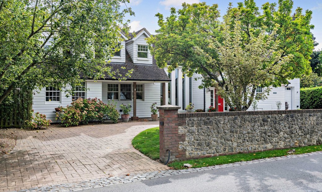 A Stunning 'New England' Style Home, In Offham, England, United Kingdom ...