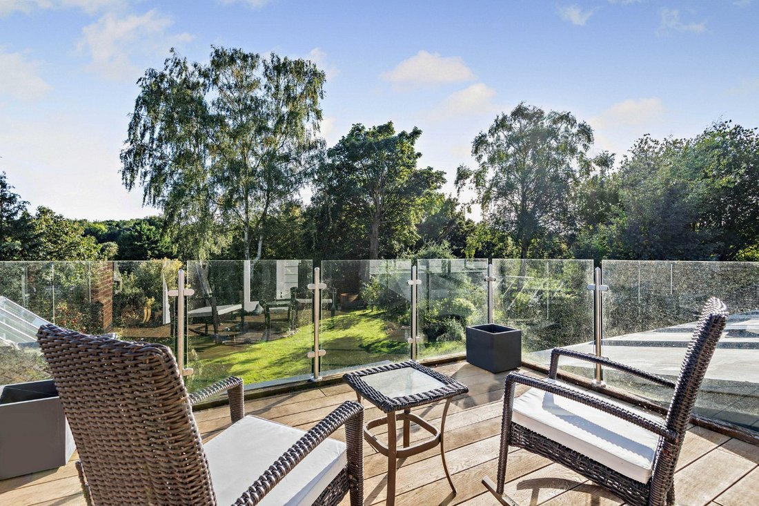 A Stunning 'New England' Style Home, In Offham, England, United Kingdom ...